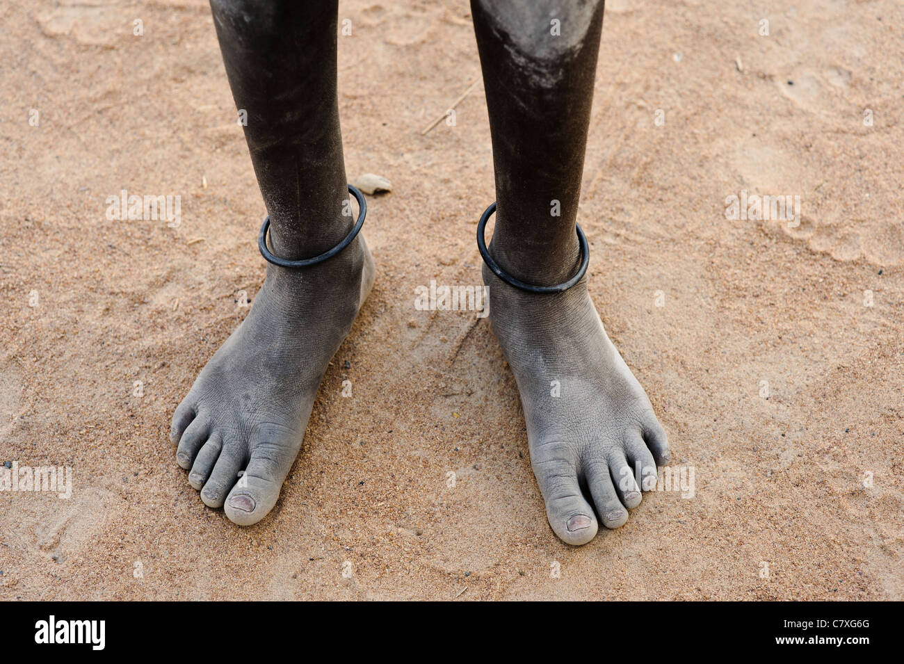 Desert dirt dry dust foot luonyaker hi-res stock photography and images ...