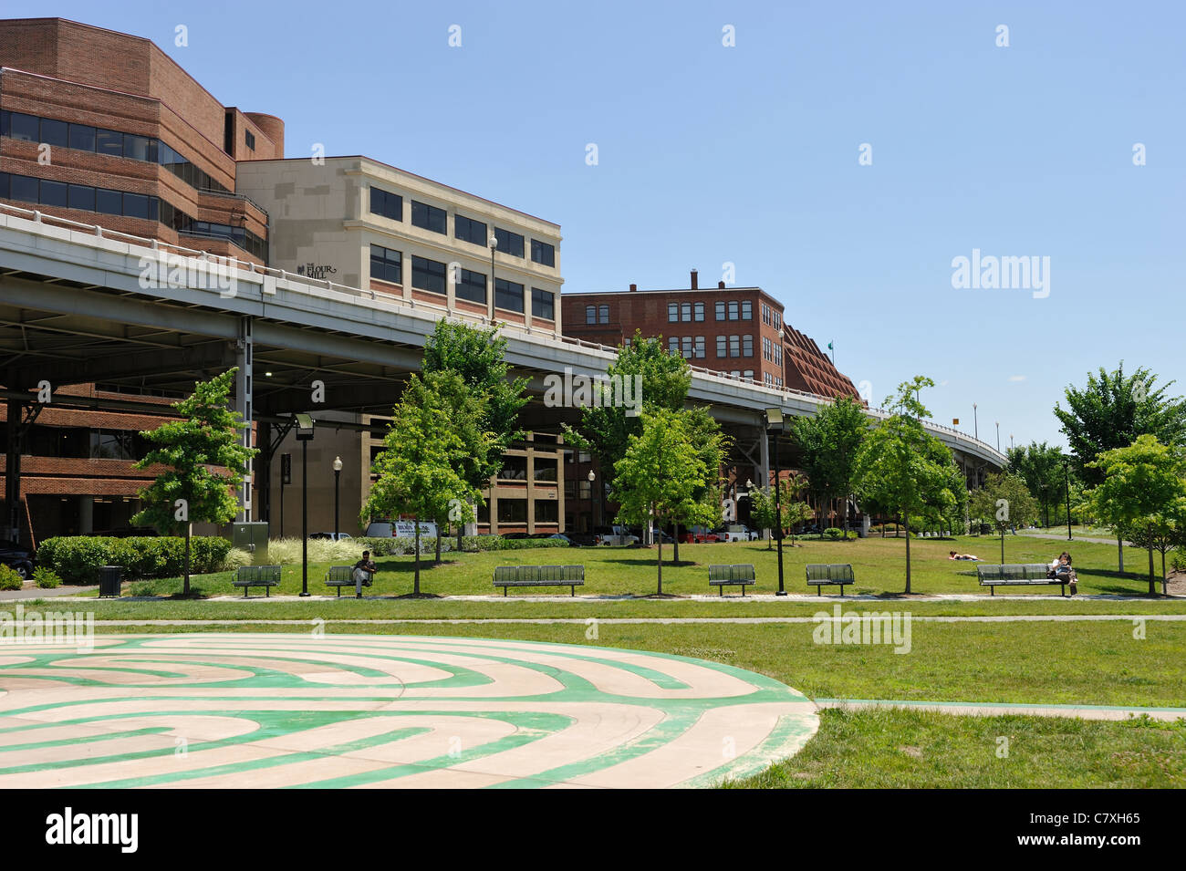Georgetown Waterfront Park, Whitehurst Freeway, Washington DC USA Stock ...