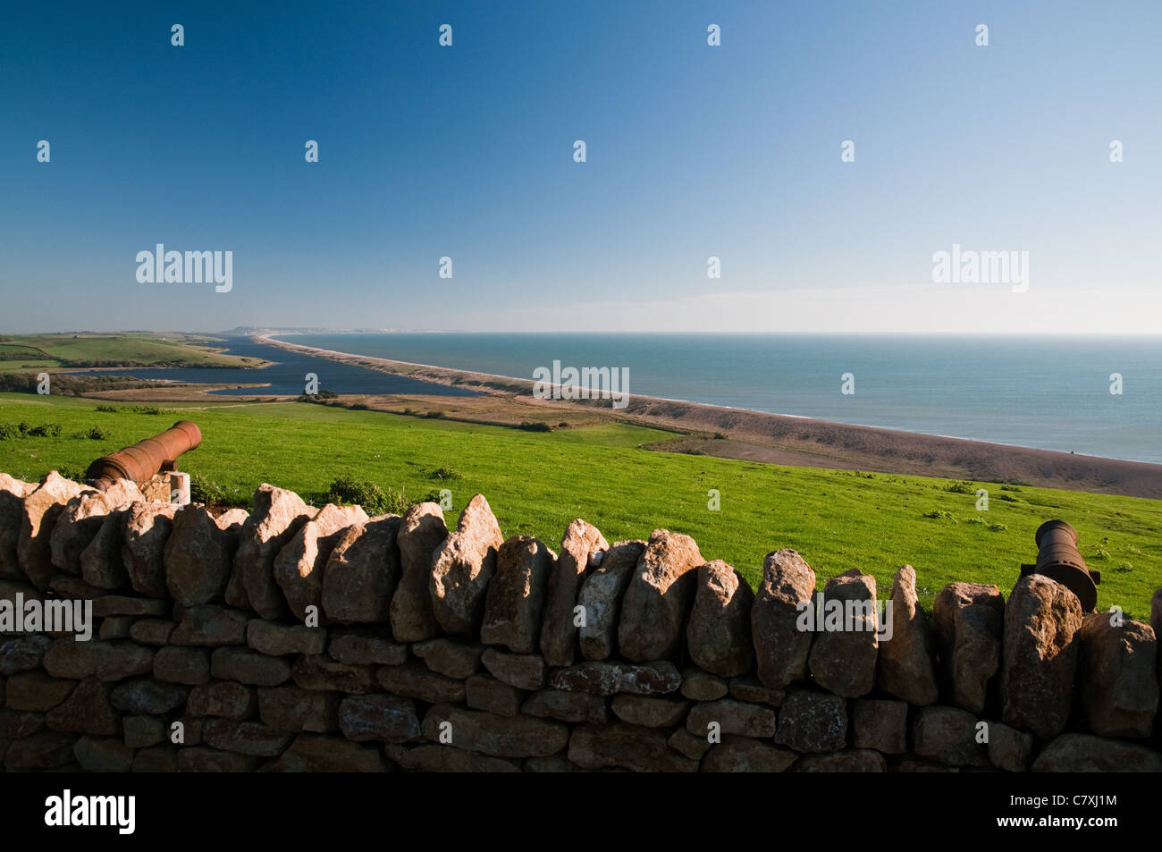 Long shingle beach hi-res stock photography and images - Alamy