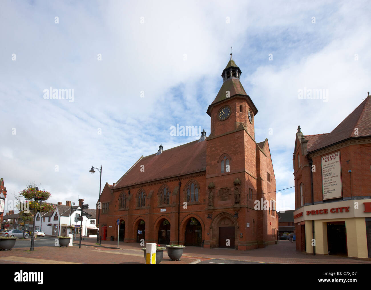 Sandbach Town Hall High Resolution Stock Photography and Images - Alamy