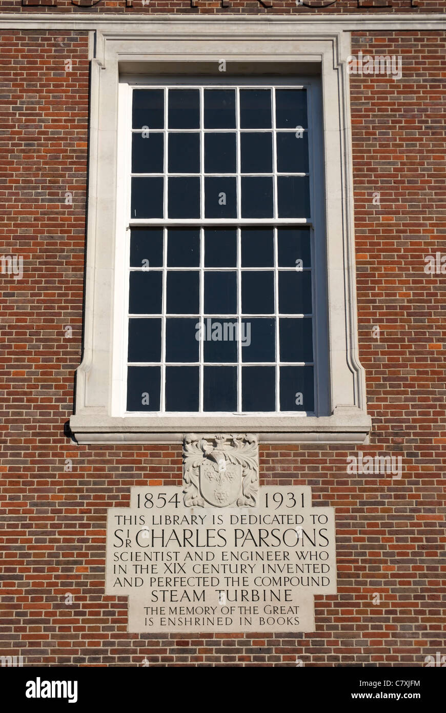Dedication plaque hi-res stock photography and images - Alamy