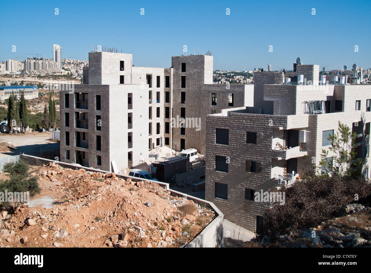 Massive housing construction in the Arab neighborhood of Bet-Safafa ...