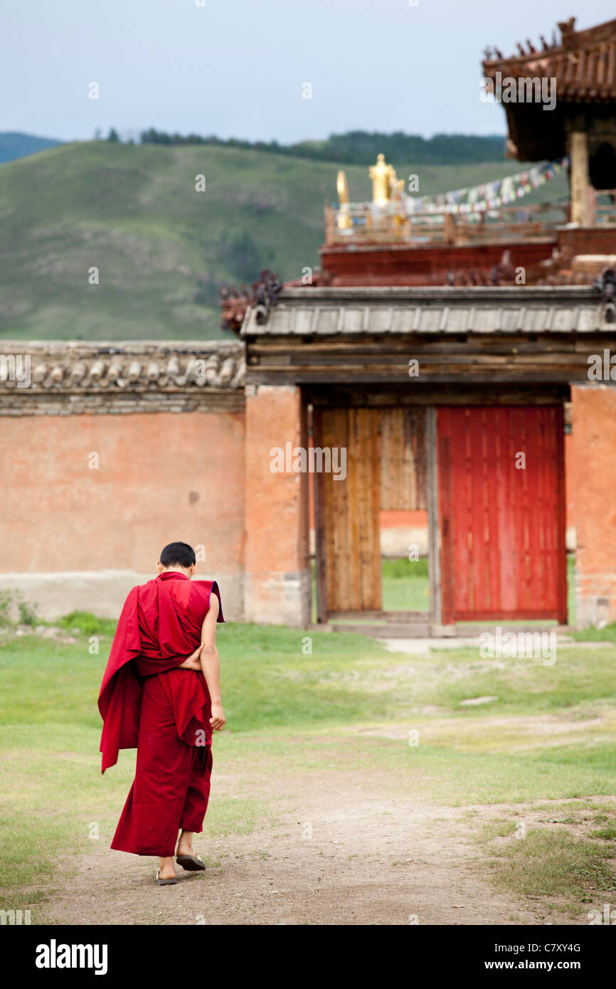 The Amarbayasgalant Monastery monk walk to the main building for prey ...