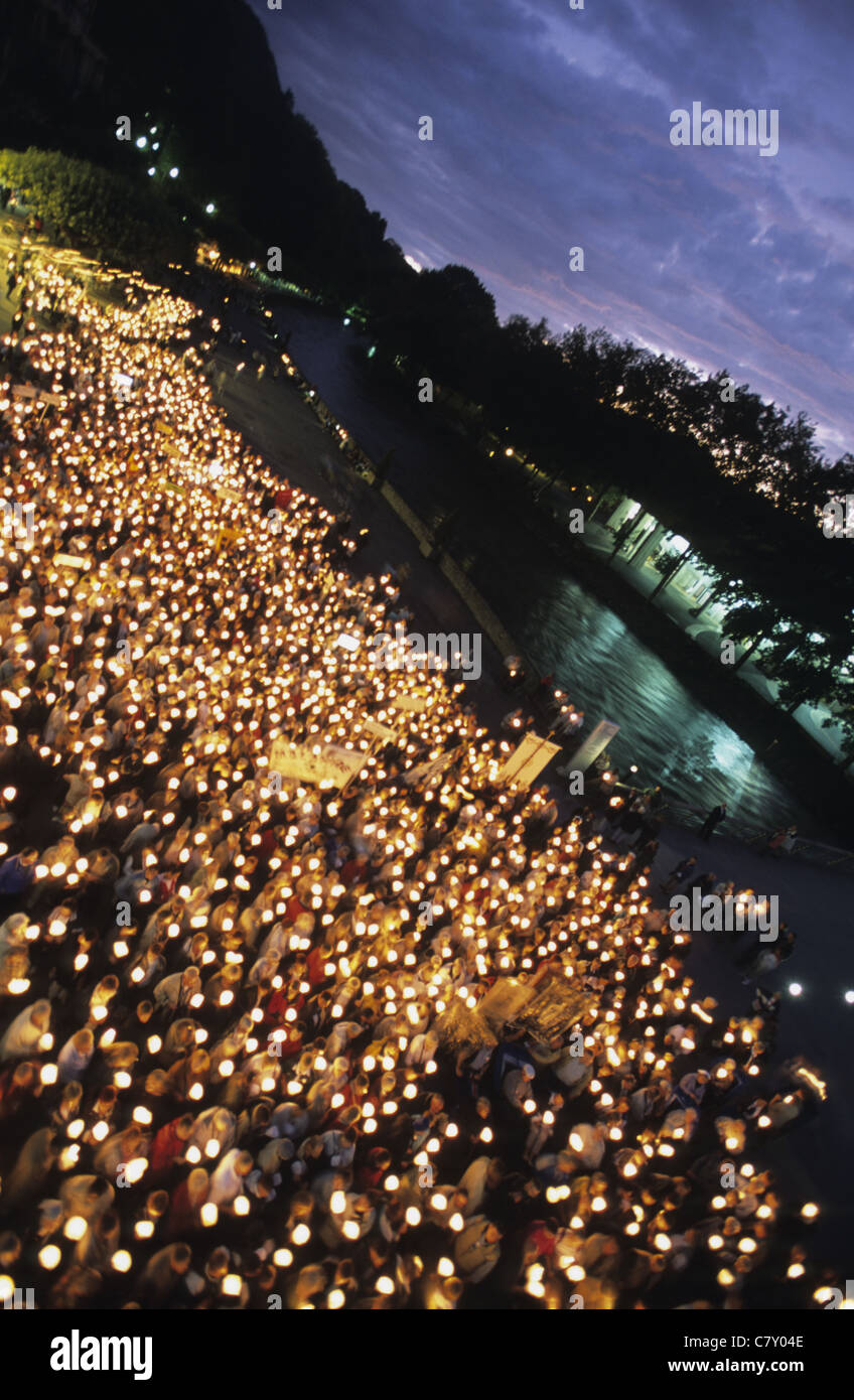 Lourdes procession hi-res stock photography and images - Alamy