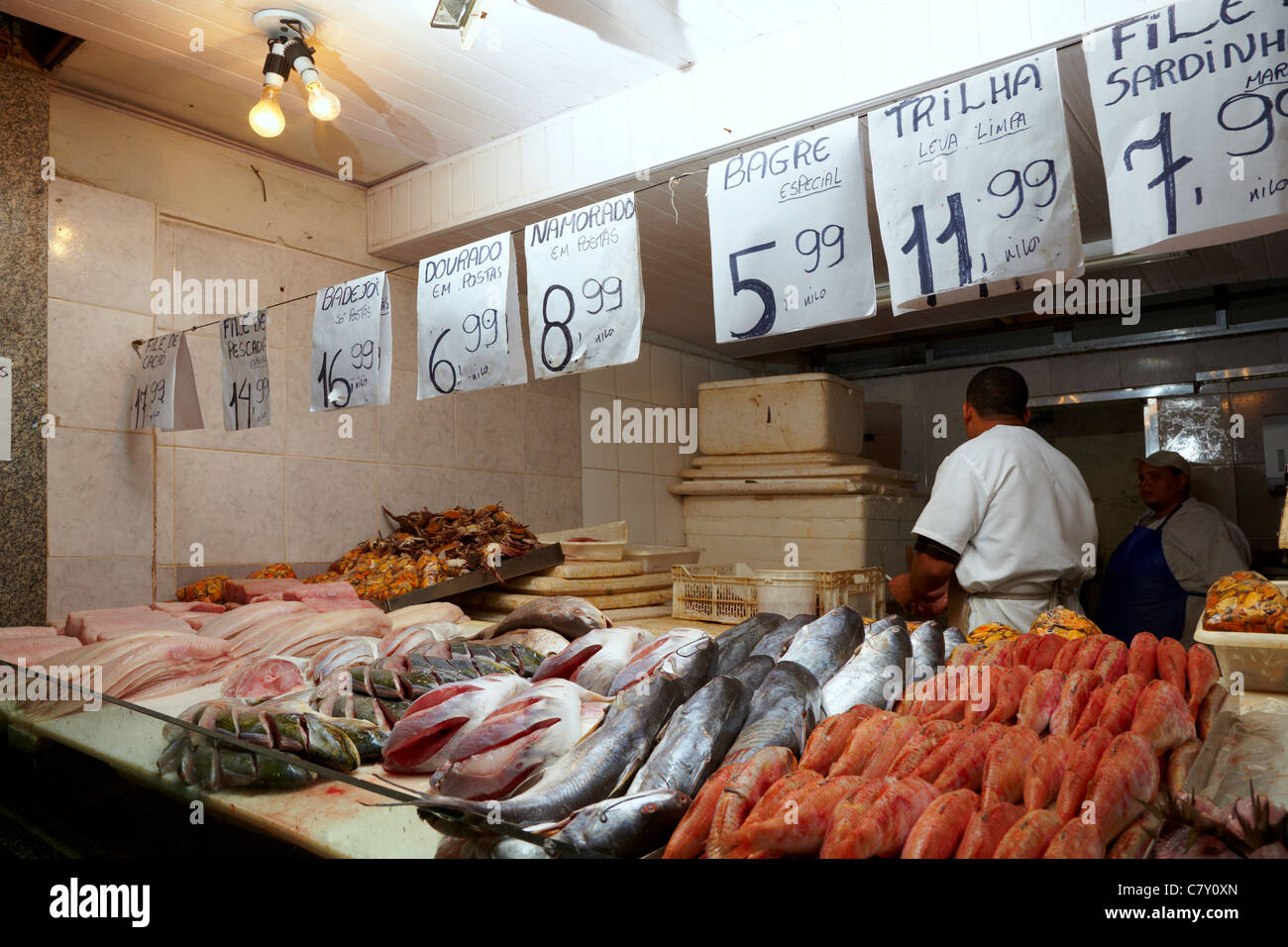 Brazil fish market hi-res stock photography and images - Alamy