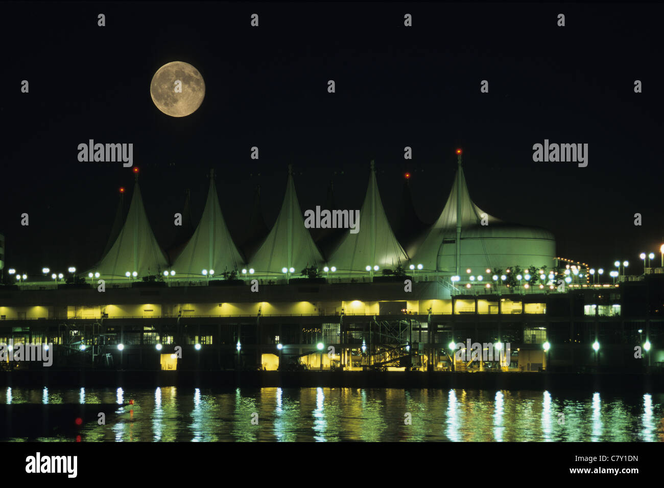 Canada, Vancouver, downtown, Canada Place pier Stock Photo - Alamy