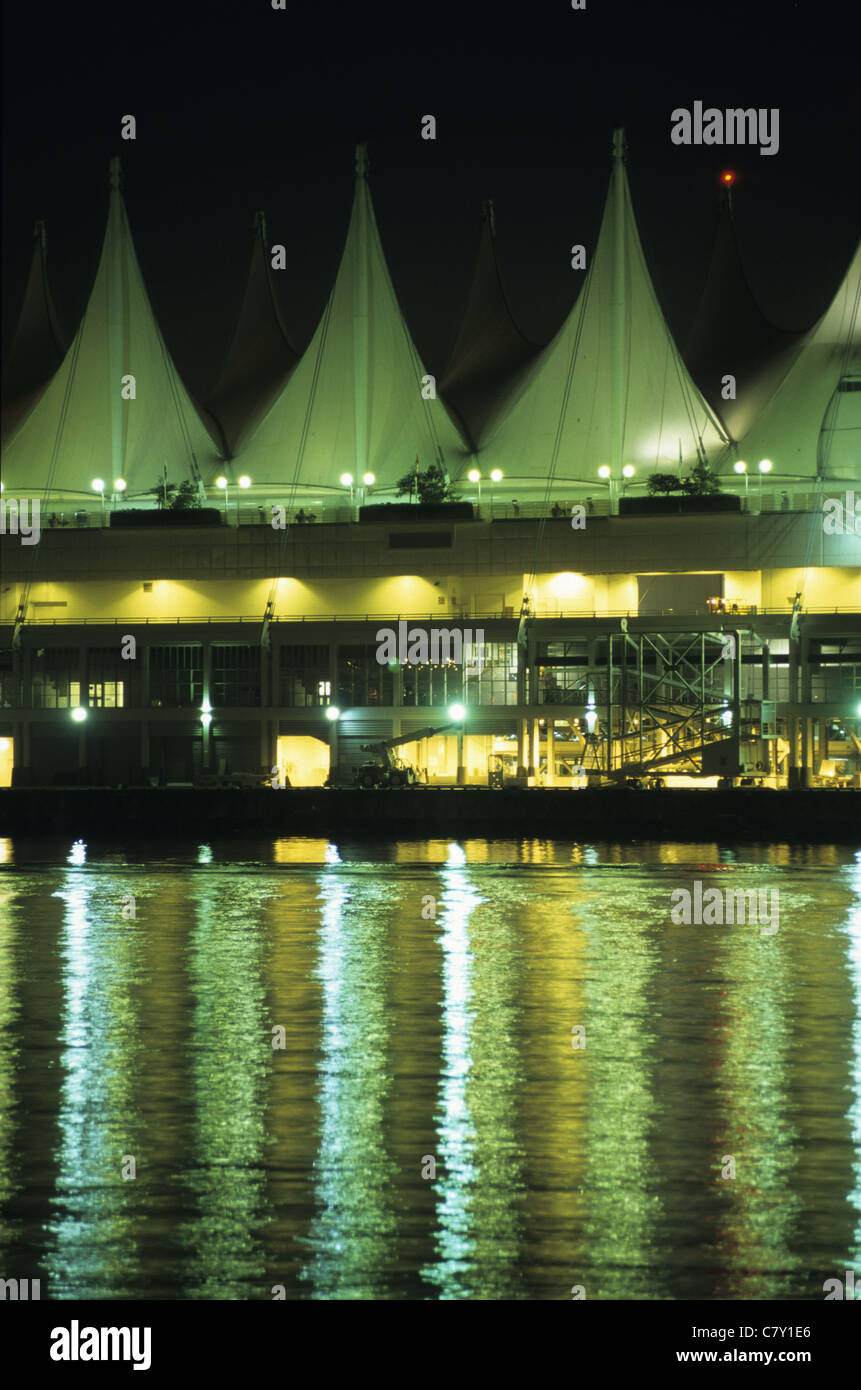 Canada, Vancouver, downtown, Canada Place pier Stock Photo - Alamy