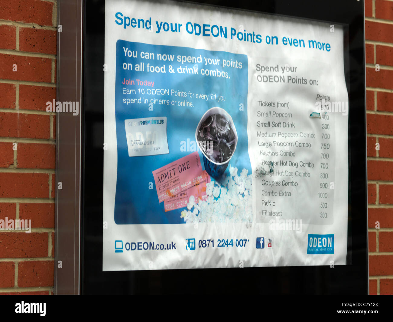 Premiere odeon cinema hi-res stock photography and images - Alamy