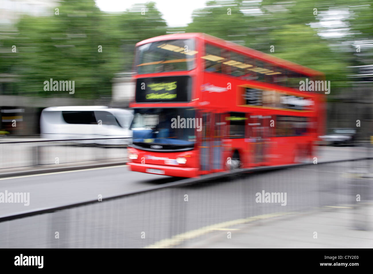 Red buses london concept hi-res stock photography and images - Alamy