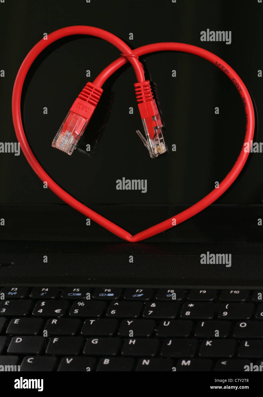 Computer with heart hi-res stock photography and images - Alamy