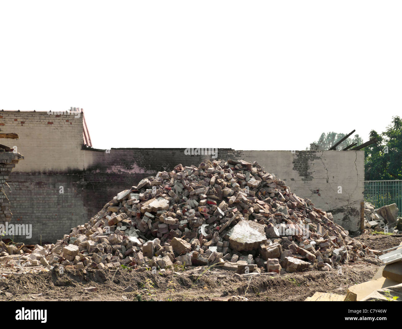 Demolished bricks hi-res stock photography and images - Alamy
