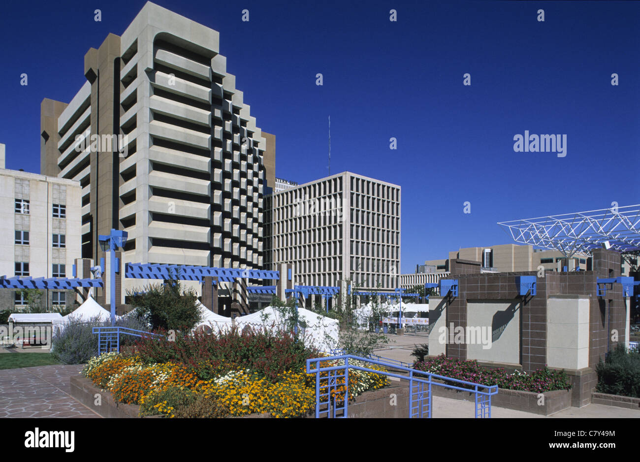 Albuquerque buildings hi-res stock photography and images - Alamy