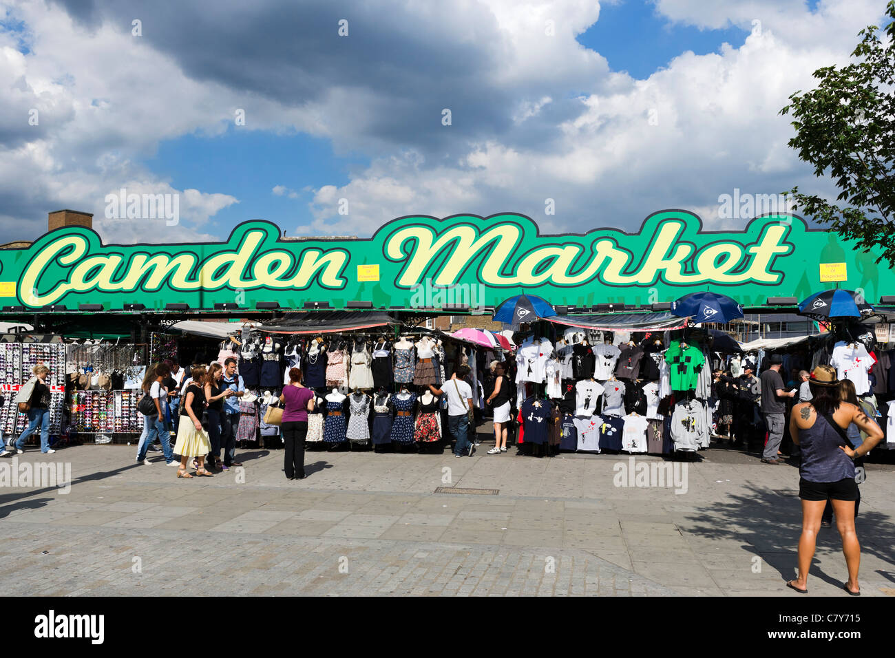 London street markets hi-res stock photography and images - Alamy