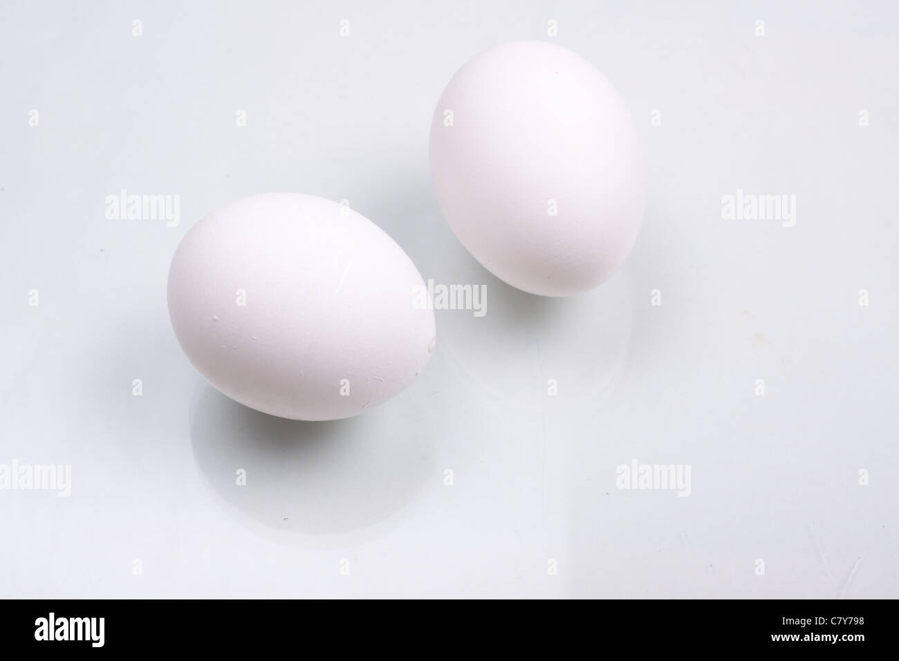 Two speckled eggs hi-res stock photography and images - Alamy
