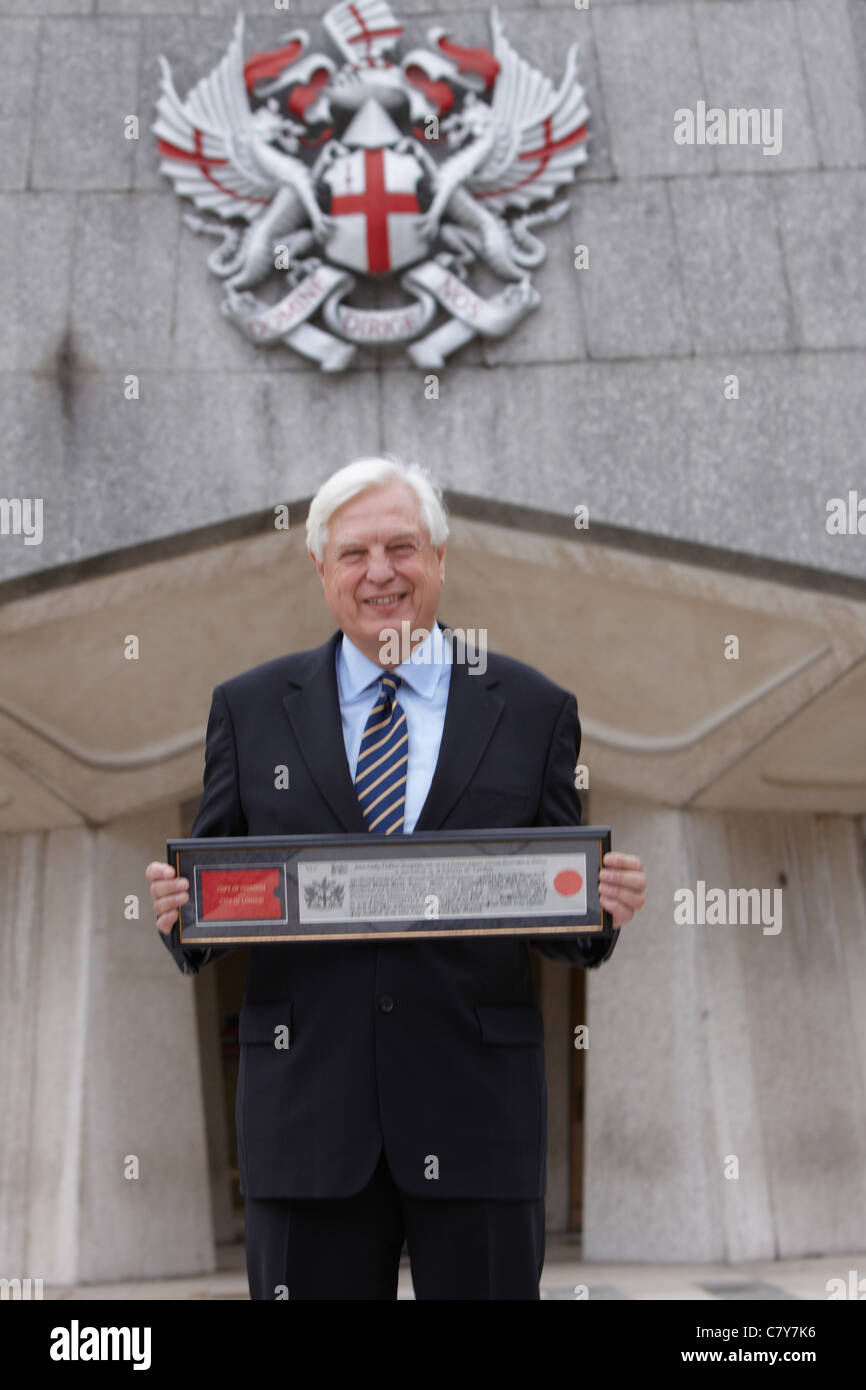 The BBC's John Simpson receives the Freedom of the City of London for ...
