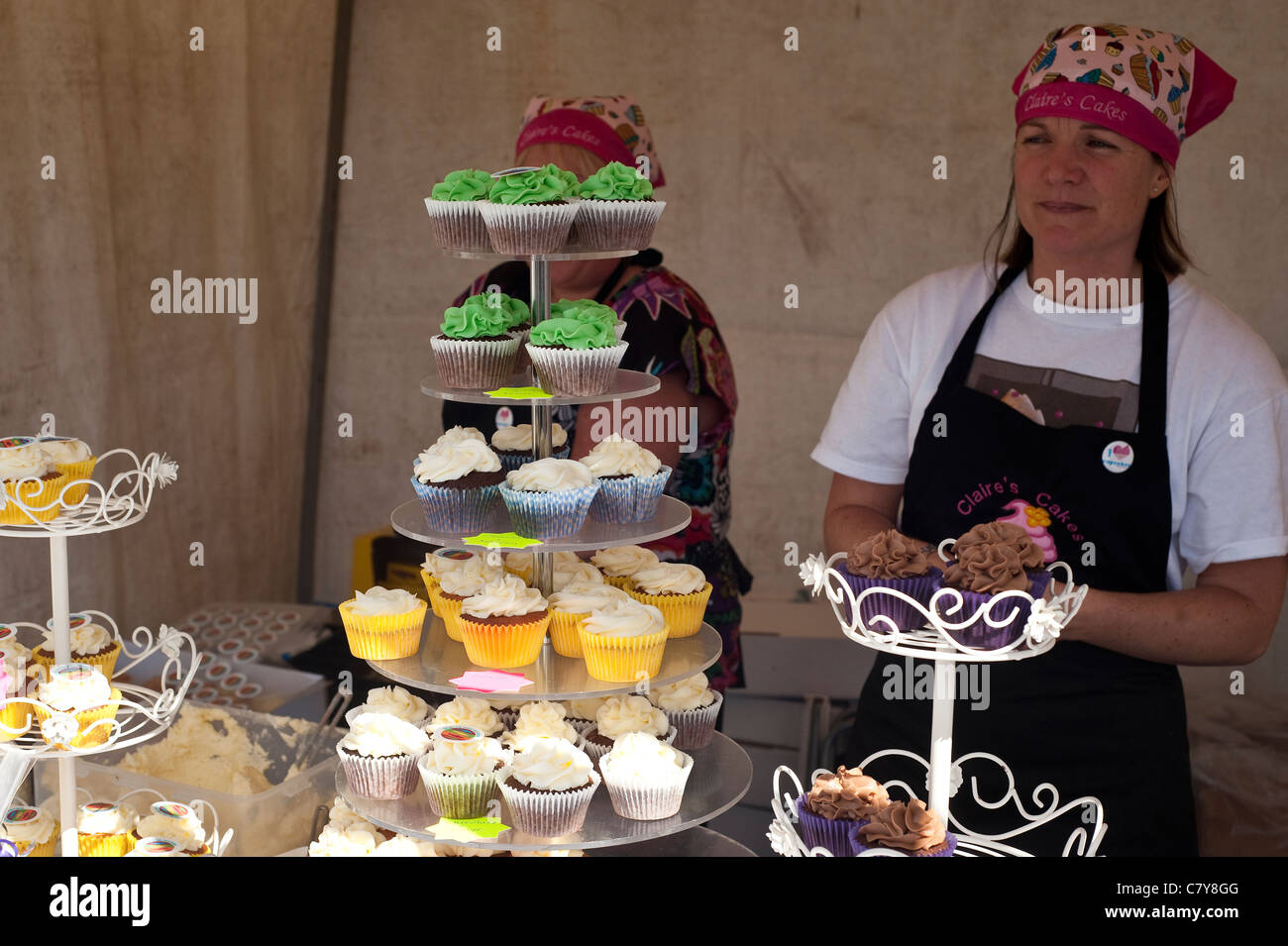 Uk cupcakes hi-res stock photography and images - Alamy