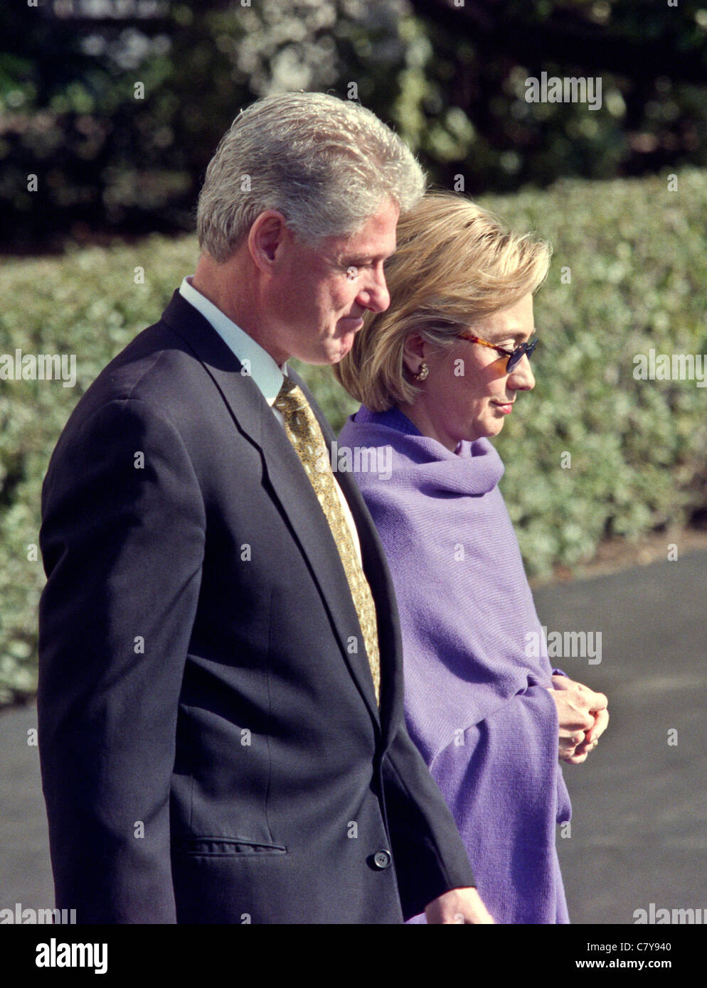 President Bill Clinton and wife Hillary depart the White House for a ...