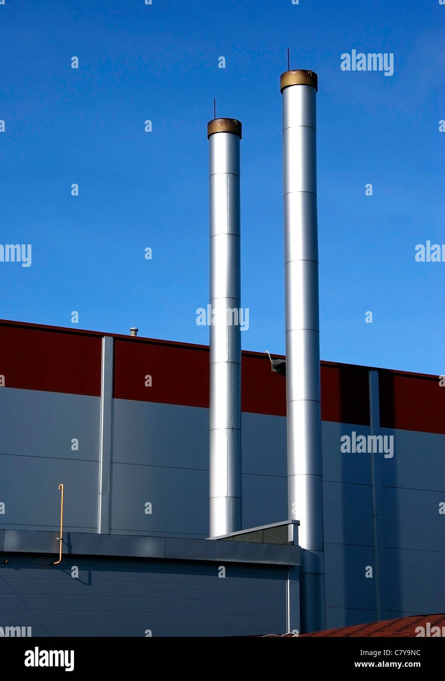 Metal pipe hi-res stock photography and images - Alamy