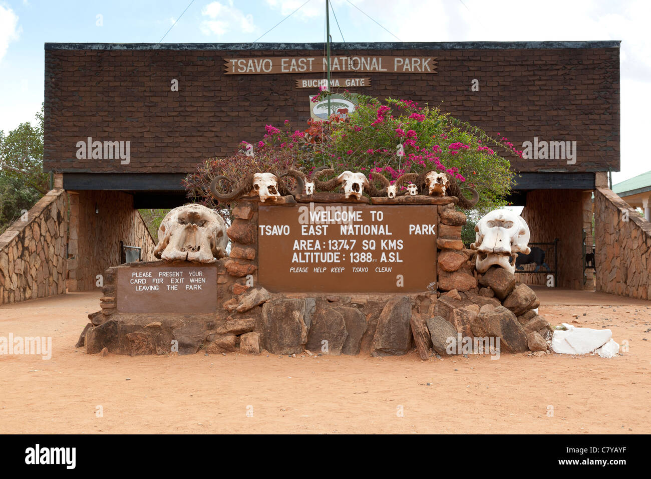 Buchuma Gate, an entrance to Tsavo East National Park, Kenya Stock ...