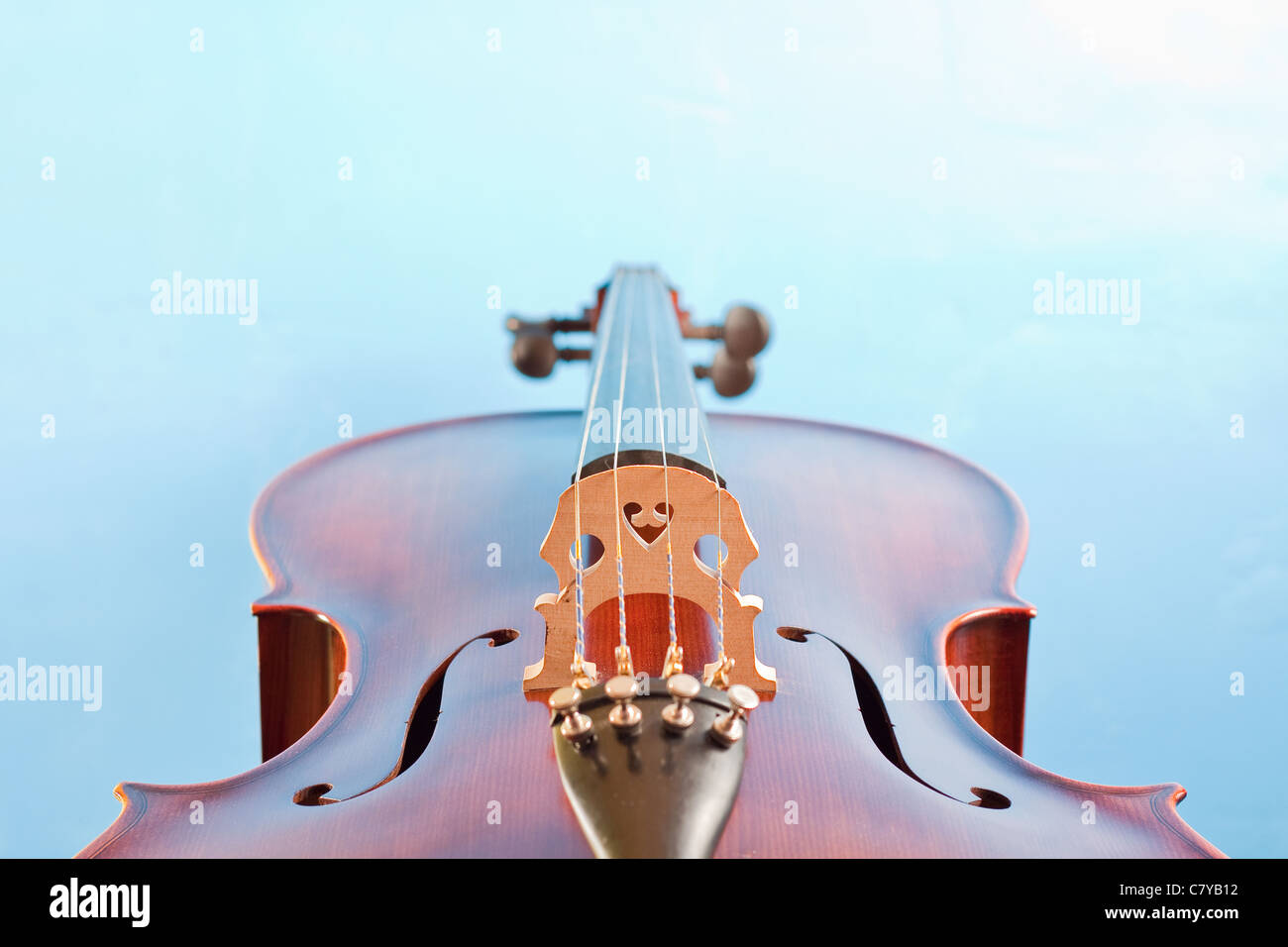 Viola concert hi-res stock photography and images - Alamy