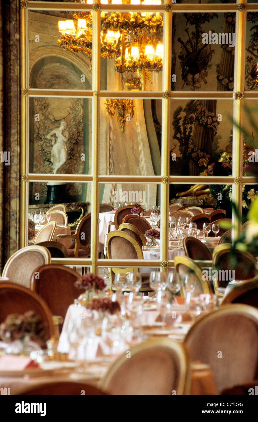 Ritz Hotel London Interior High Resolution Stock Photography and Images ...