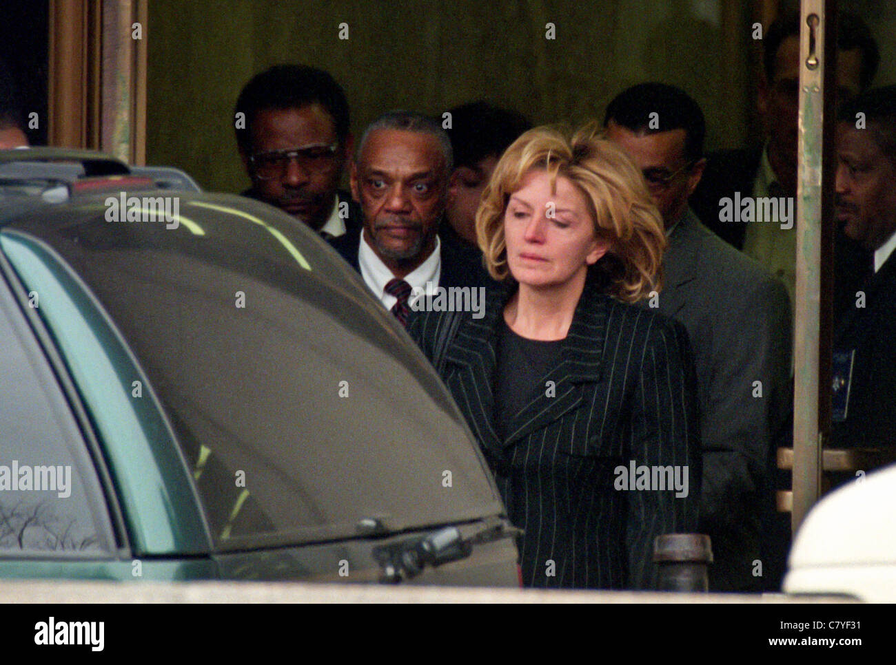 Marcia Lewis, mother of White House intern Monica Lewinsky leaves ...
