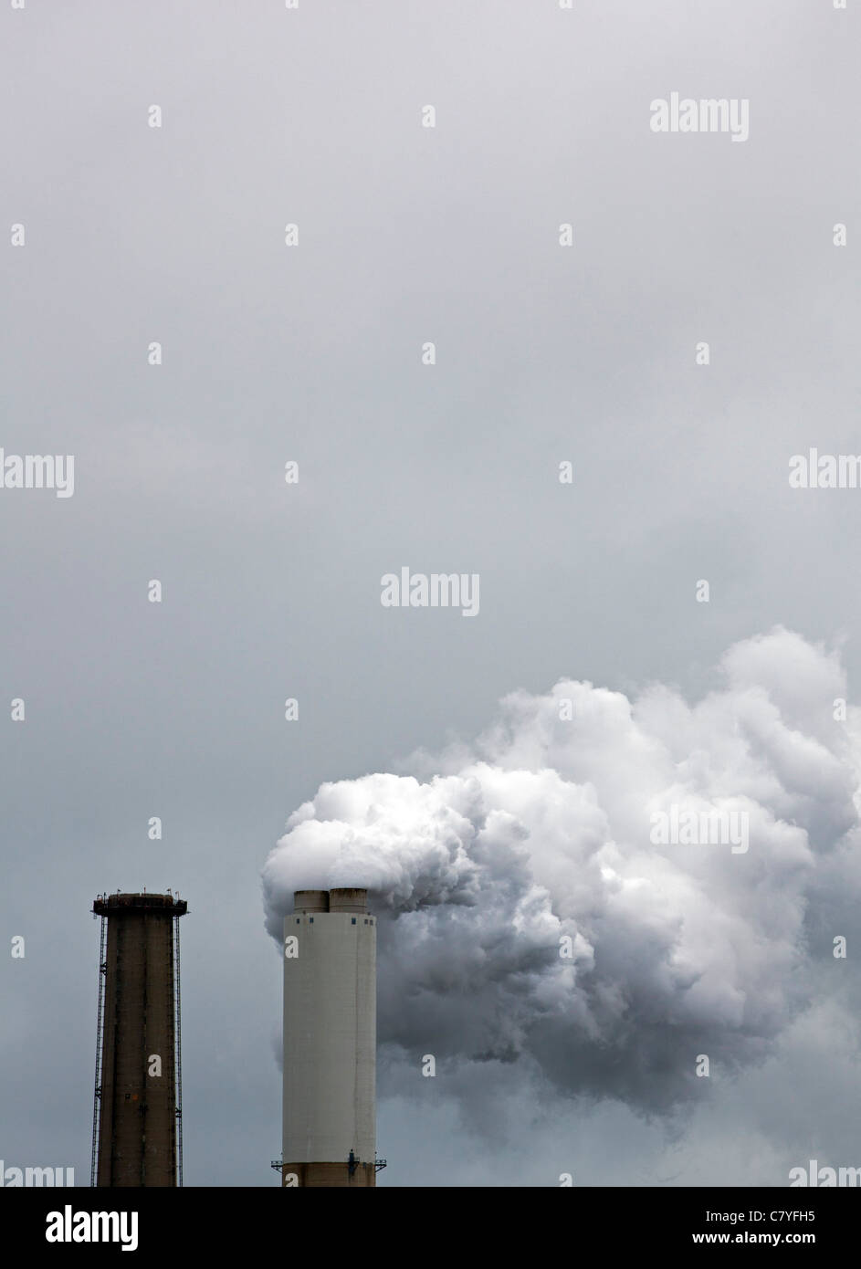 Monroe michigan power plant hi-res stock photography and images - Alamy