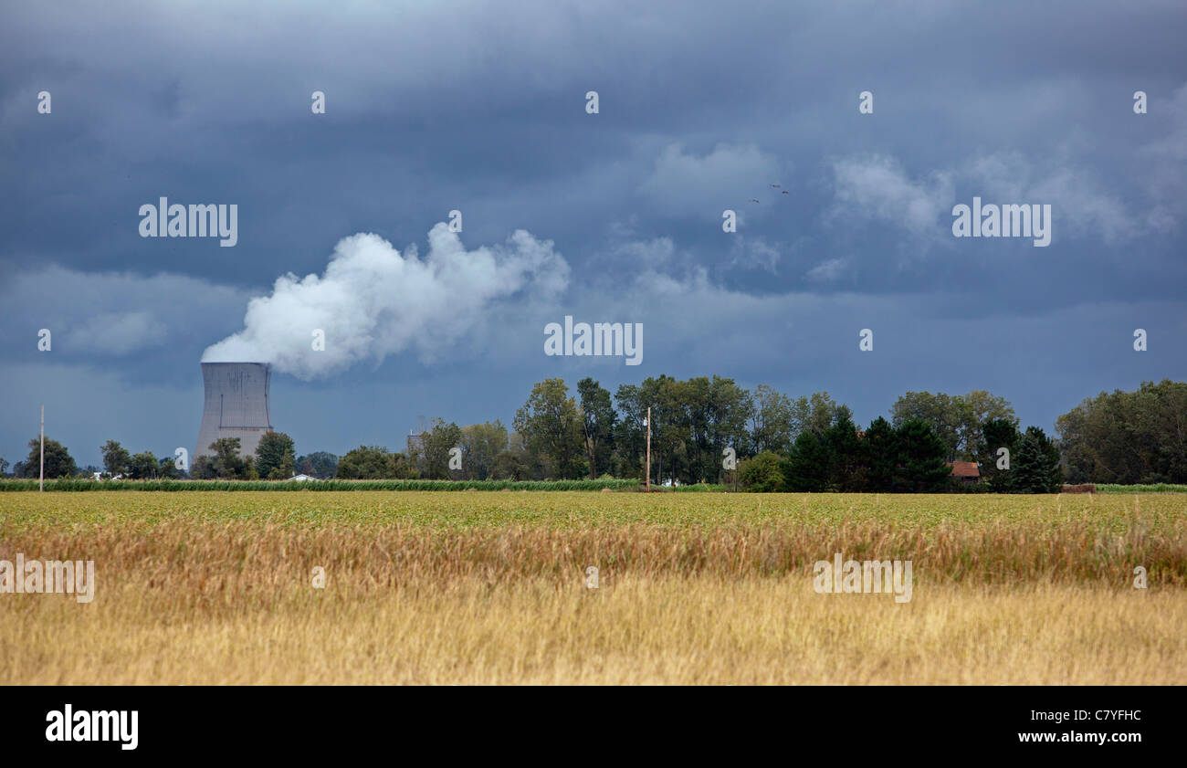 Davis-Besse Nuclear Power Station Stock Photo - Alamy