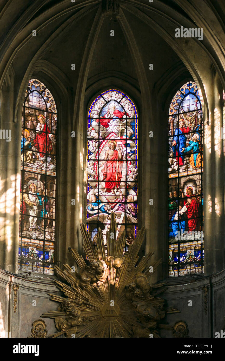 Saint-Merri church interior - Paris, France Stock Photo - Alamy