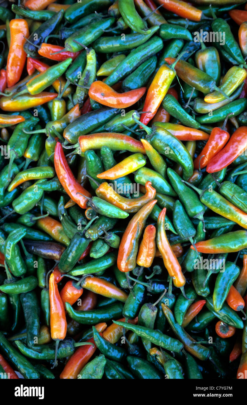 Edible peppers hi-res stock photography and images - Alamy