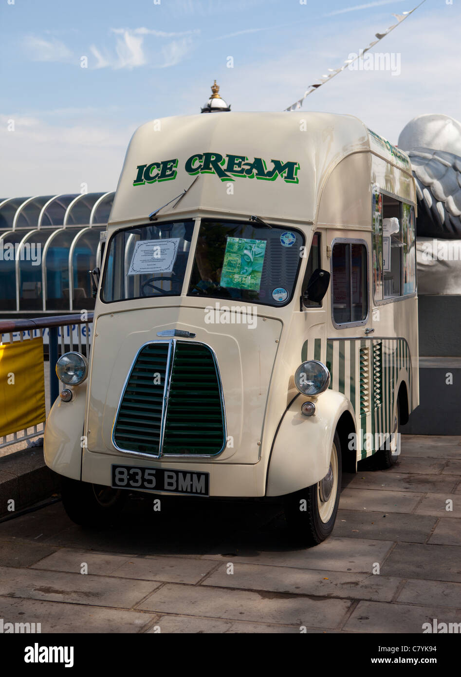 An old style Ice Cream Van selling Ice creams at the side of the River ...