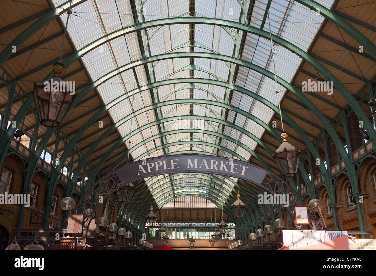 Apple market roof hi-res stock photography and images - Alamy