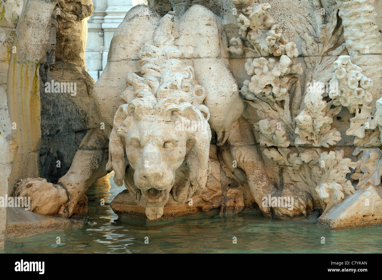 Fountain of the Four Rivers Bernini Piazza Navona Rome Stock Photo - Alamy
