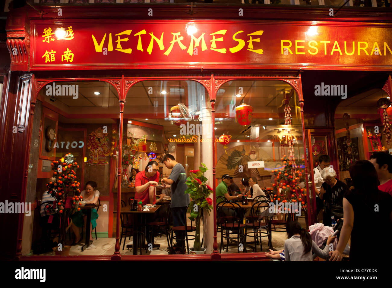 London vietnamese restaurant hi-res stock photography and images - Alamy