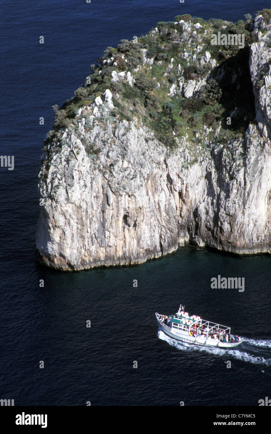 Capri boat elevated view hi-res stock photography and images - Alamy