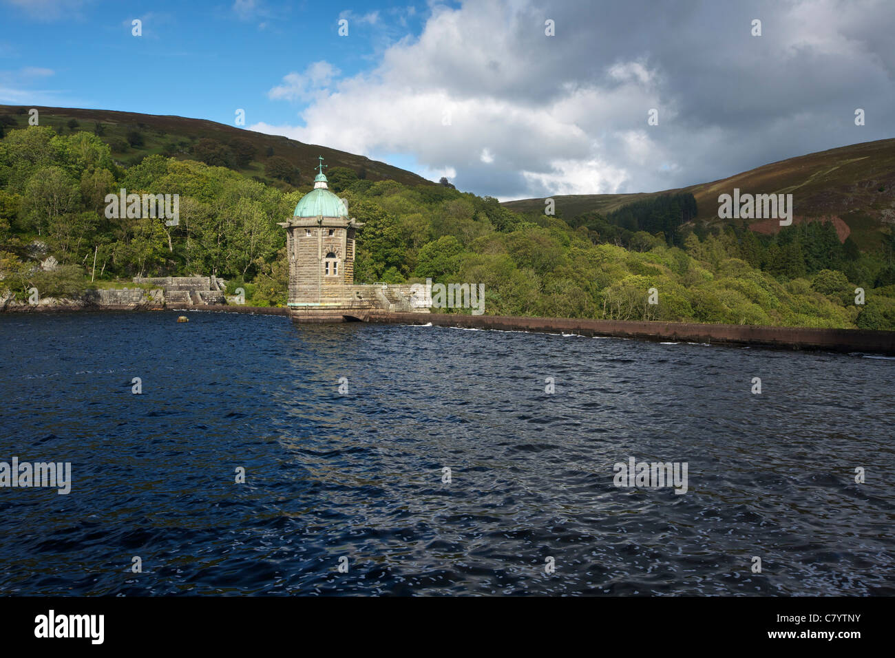 Pen y garreg dam hi-res stock photography and images - Alamy