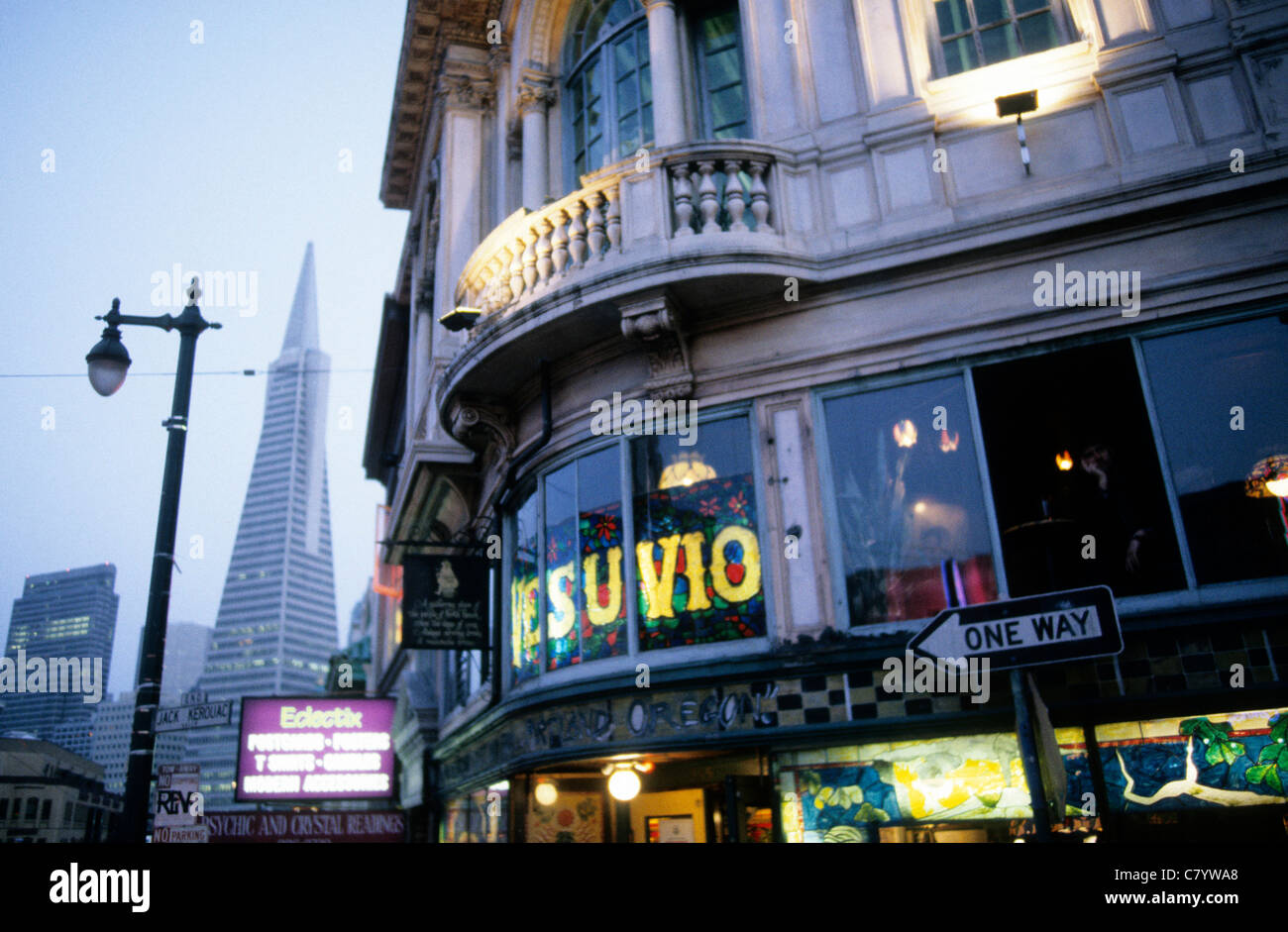 USA, California, San Francisco, Vesuvio Cafe Stock Photo - Alamy