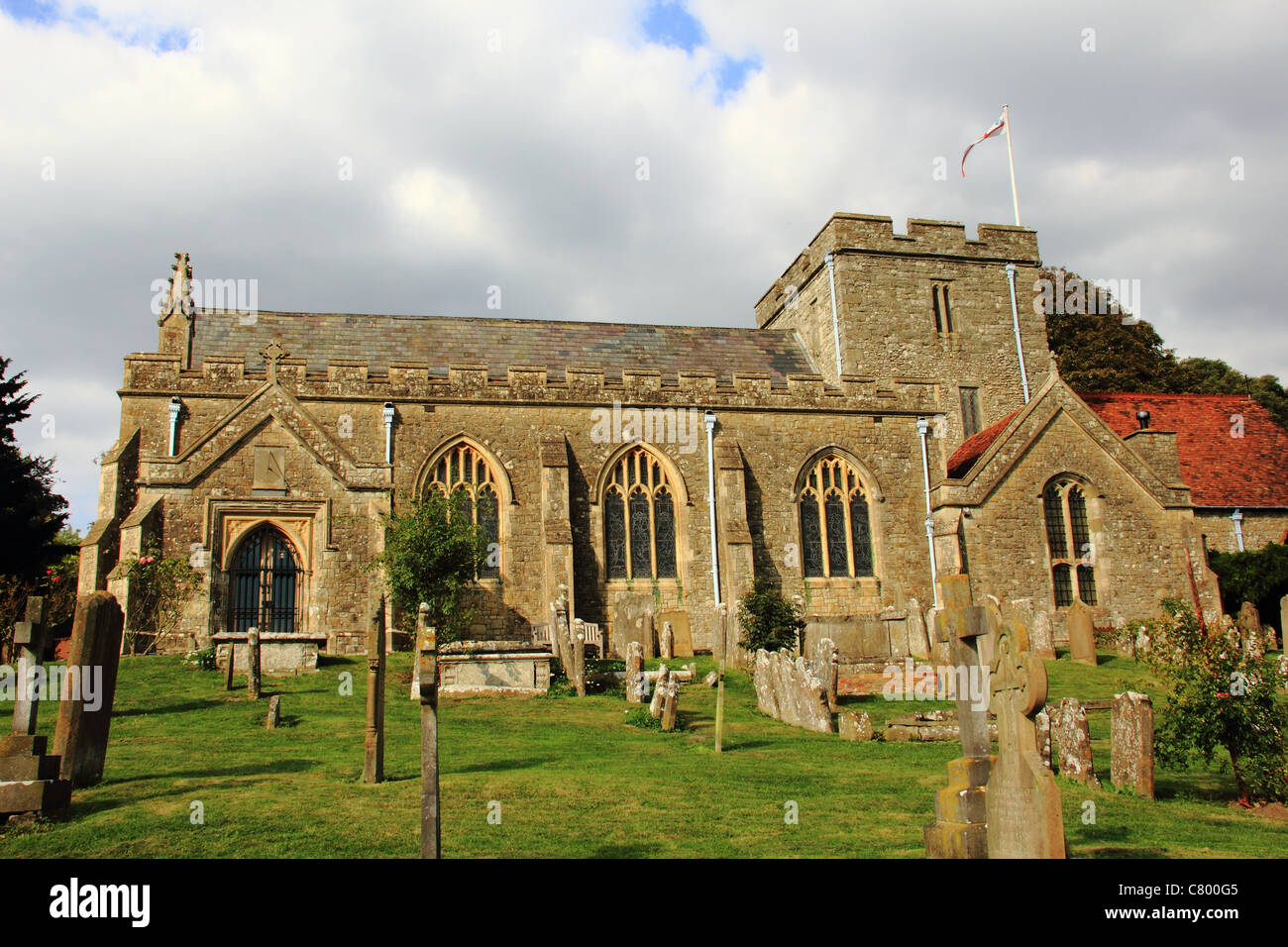 Country church in the Kent countryside Stock Photo - Alamy