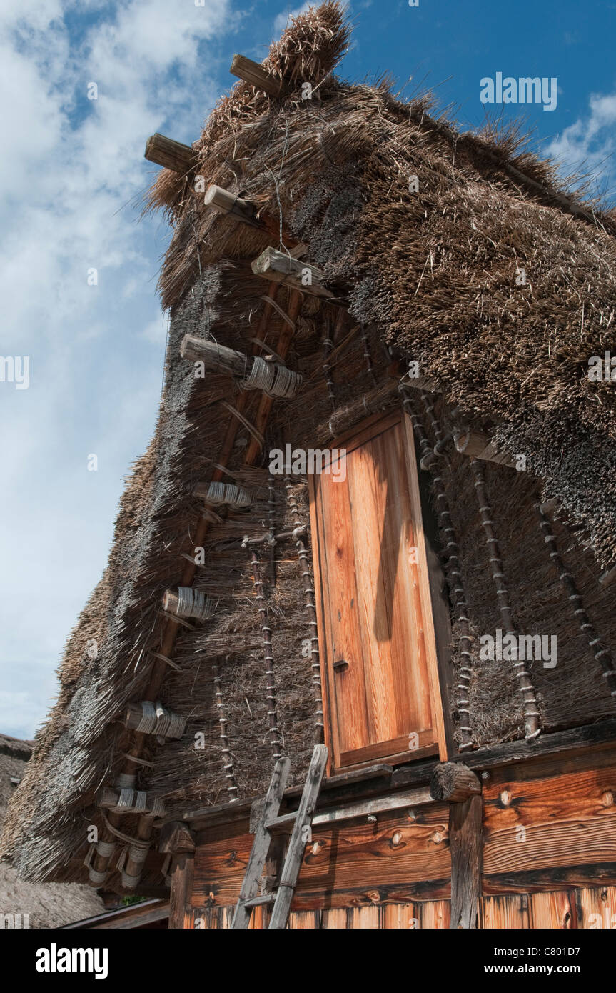Japan thatched roof house hi-res stock photography and images - Alamy