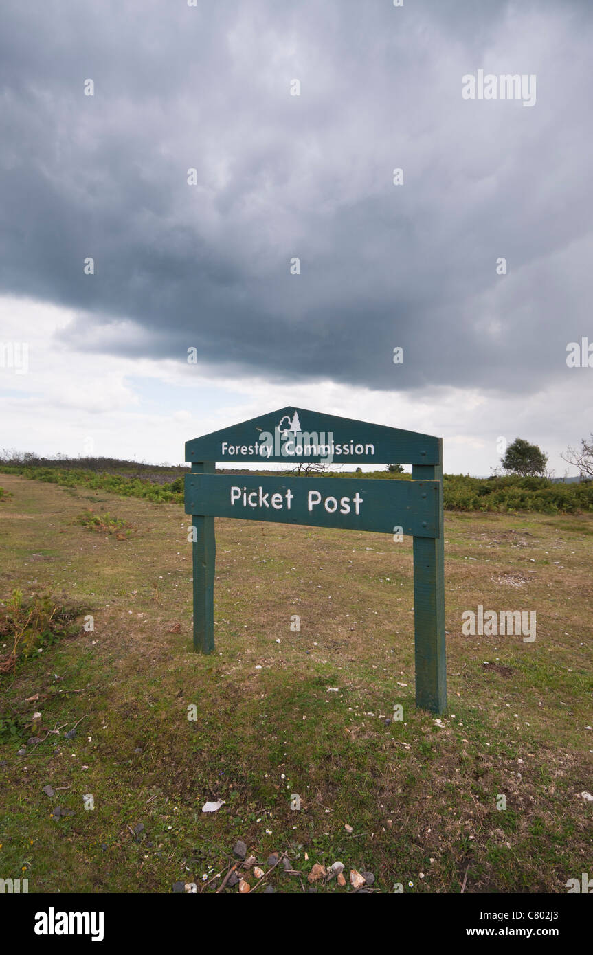Picket sign hi-res stock photography and images - Alamy