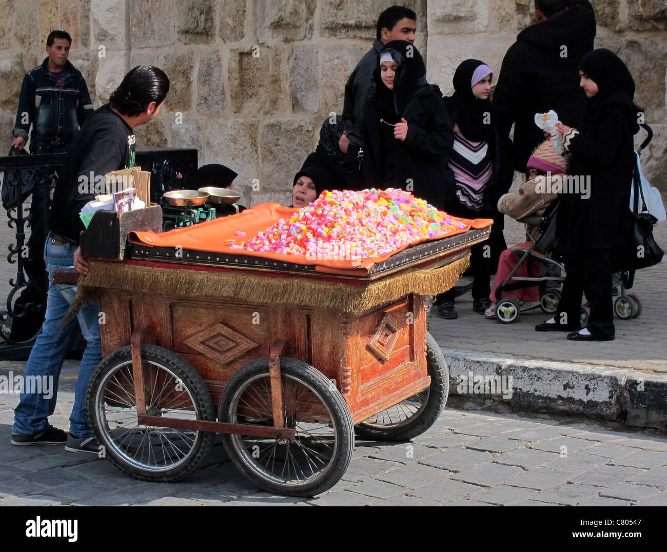 sweets in the streets of Damascus, Süßigkeiten in den Straßen von ...