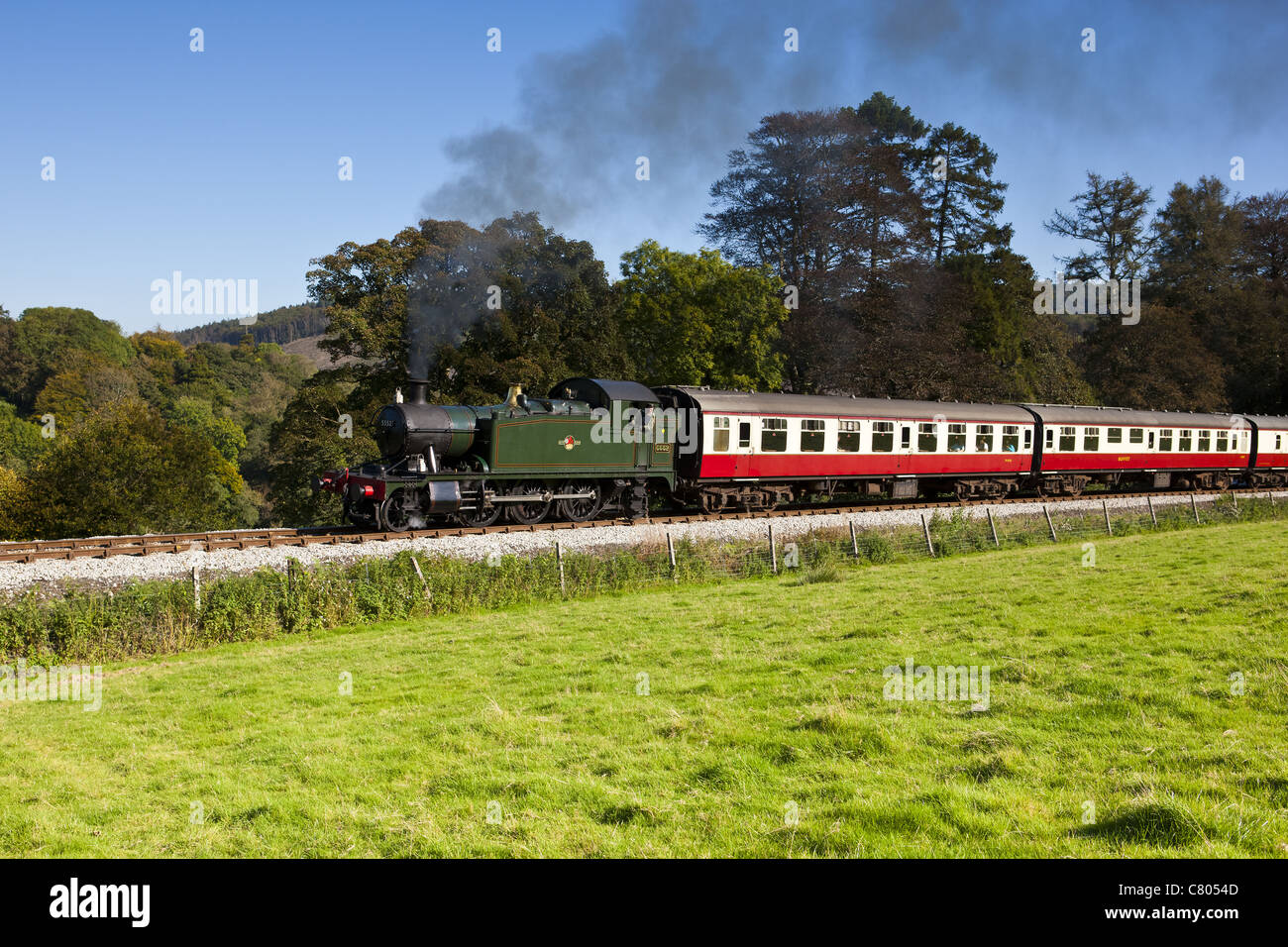 Bodmin parkway station hi-res stock photography and images - Alamy