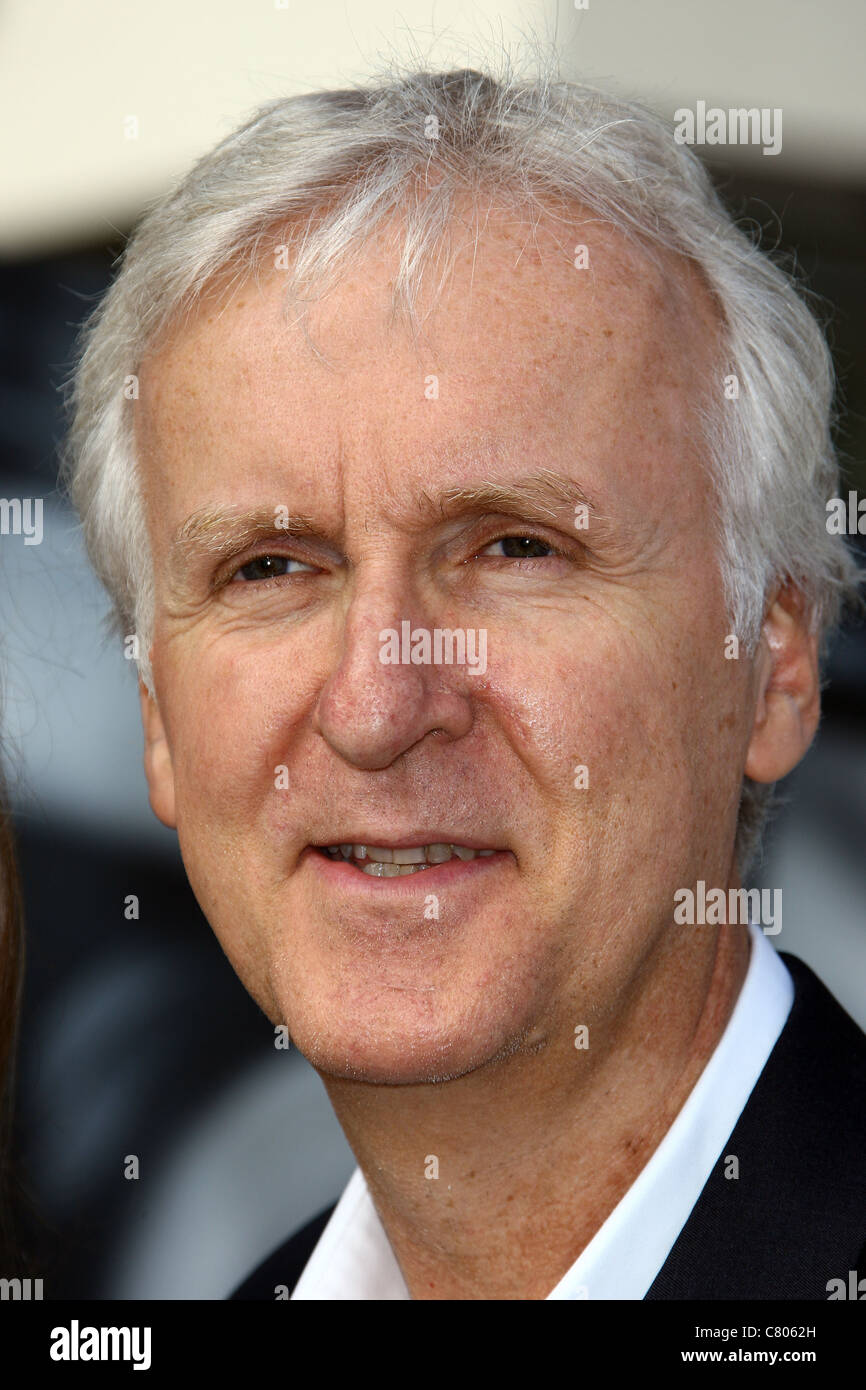 JAMES CAMERON CIRQUE DU SOLEIL IRIS. WORLD PREMIERE HOLLYWOOD LOS ...