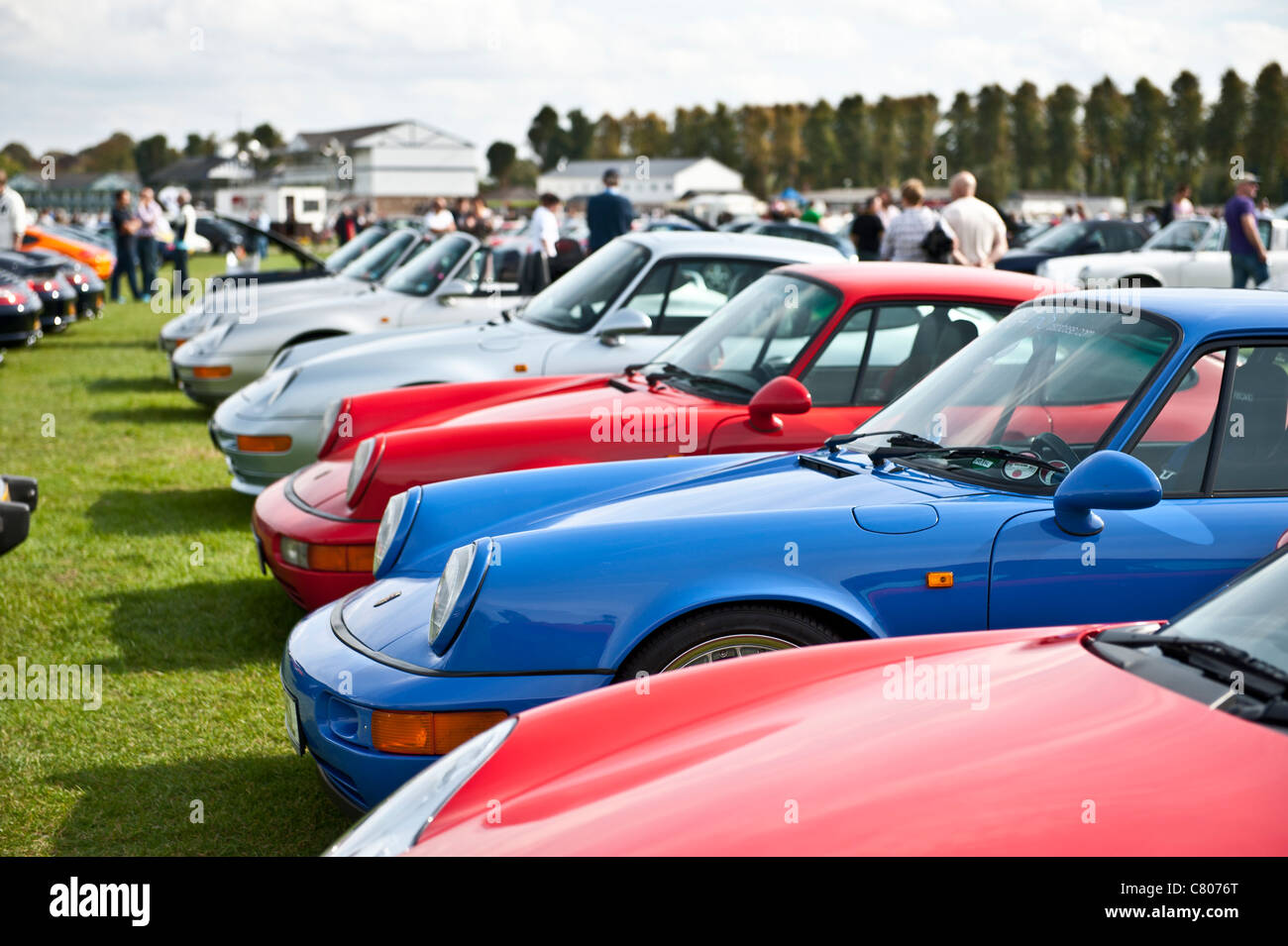 Classic car cars exhibit exhibition hi-res stock photography and images ...