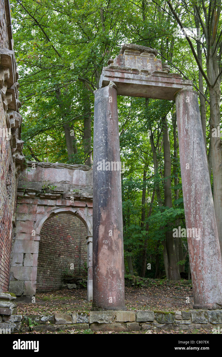 Virginia Water Ruins of Leptis Magna Roman City Stock Photo - Alamy