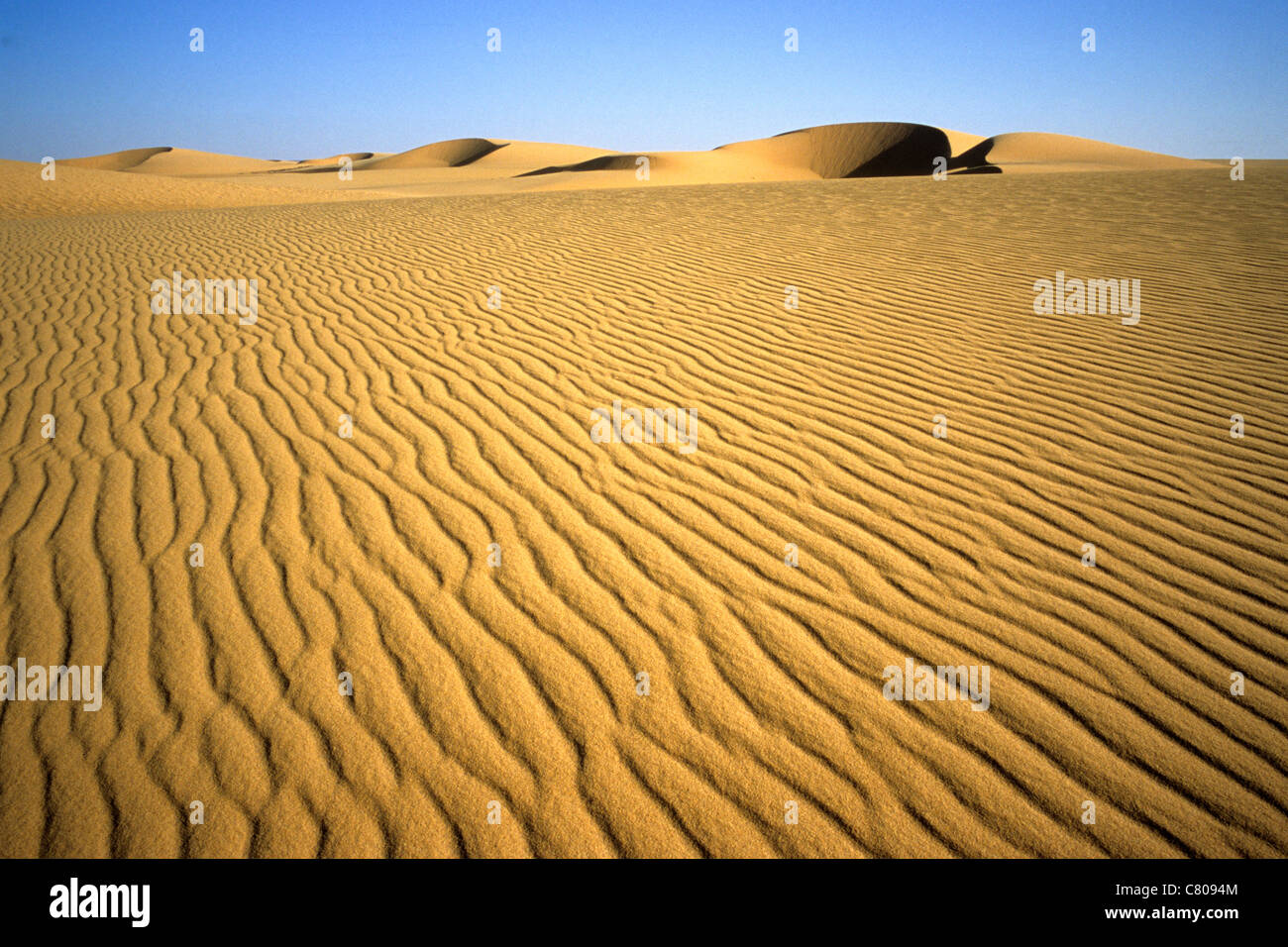 Chad africa desert sand dunes hi-res stock photography and images - Alamy
