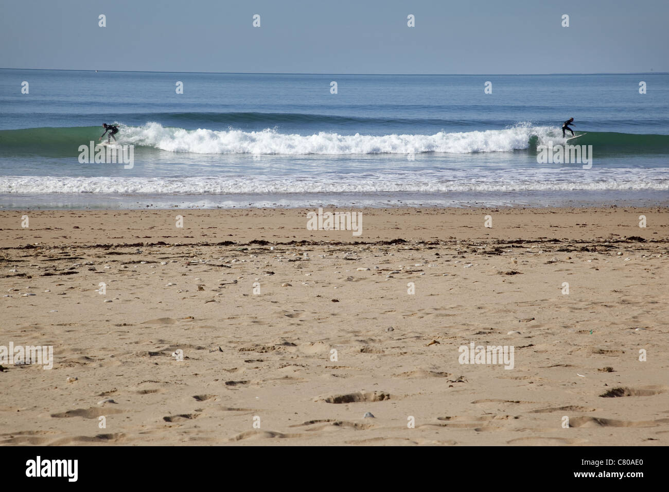 Same waves hi-res stock photography and images - Alamy