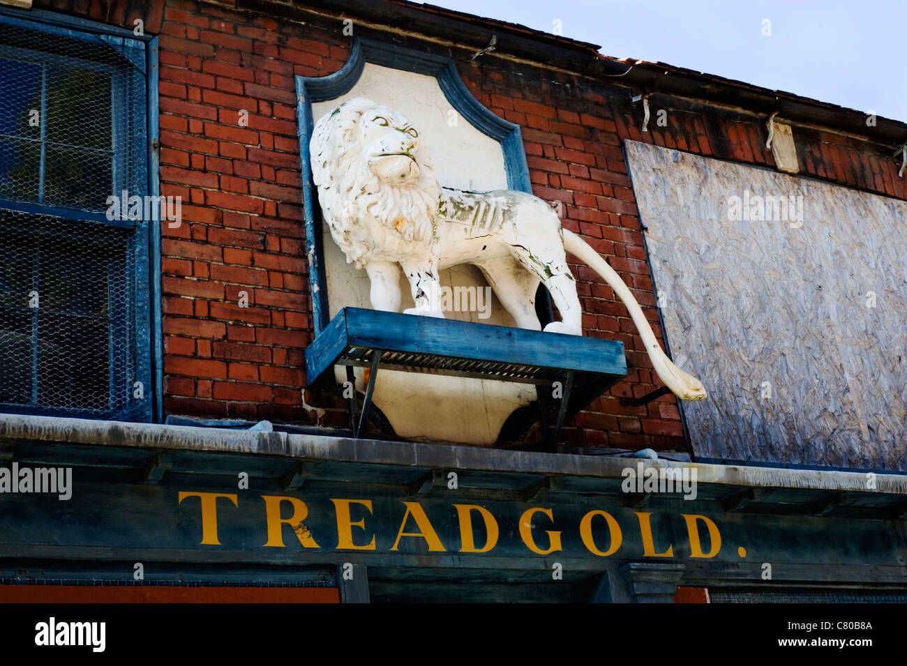 the treadgold a traditional back street portsmouth pub now closed and ...