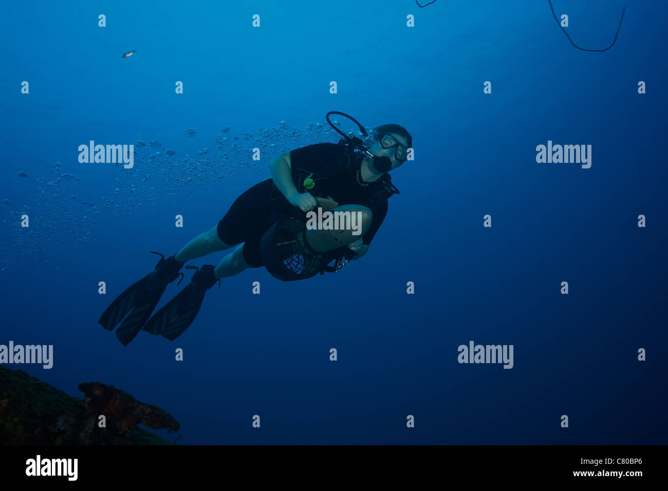 Diver propulsion vehicle hi-res stock photography and images - Alamy