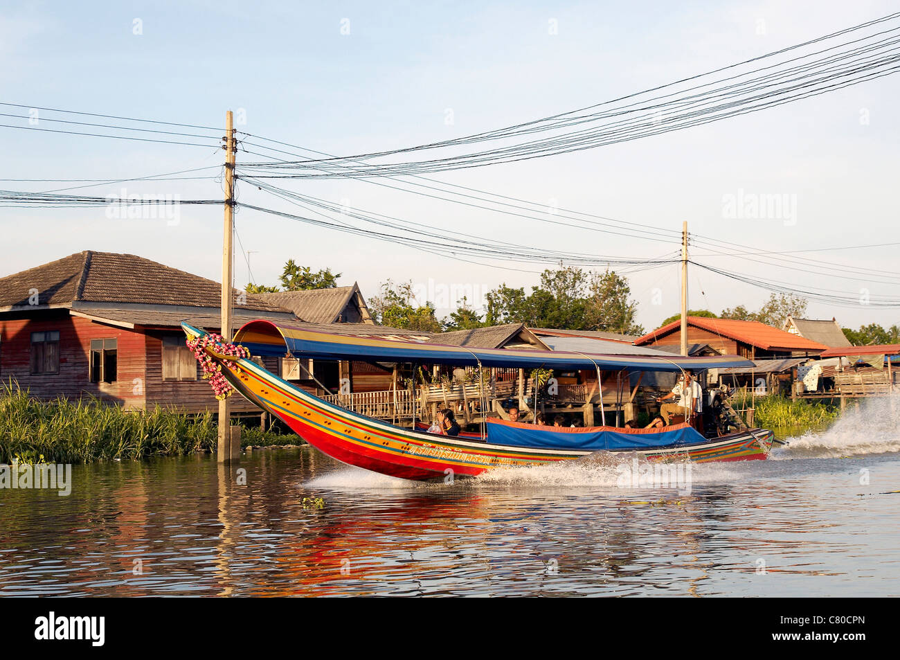 Thailand, Bangkok, boat speeding on the klongs Stock Photo - Alamy